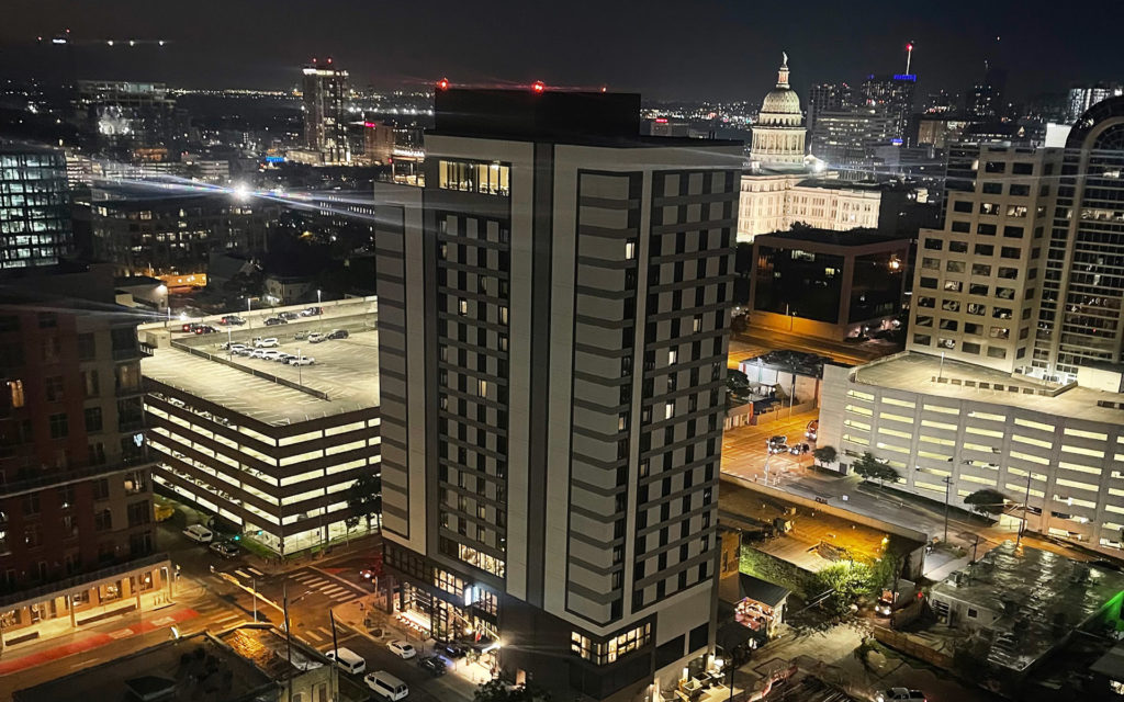 Hilton Garden Inn Downtown Austin - Bergelectric